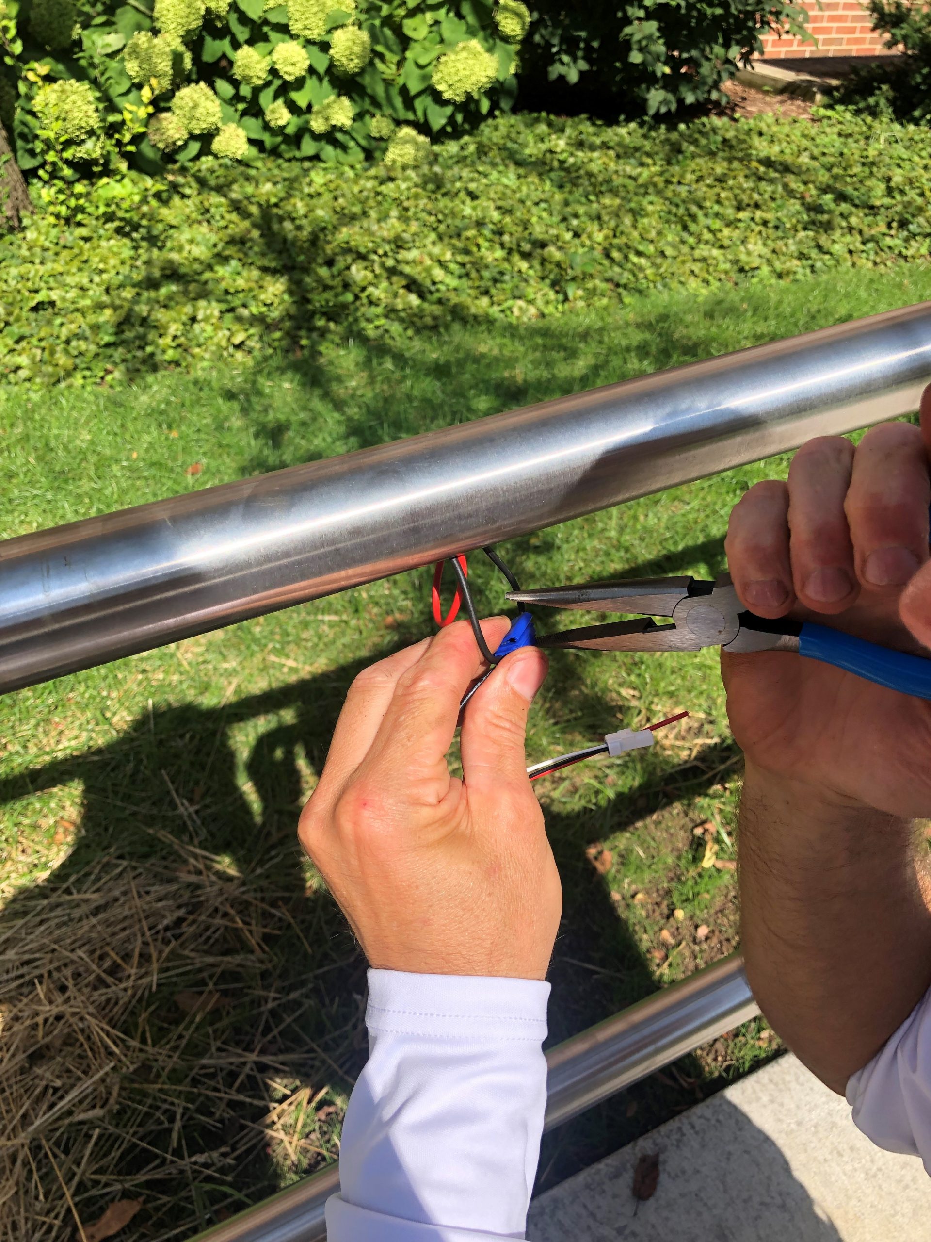 Handrail Installation: A Step-by-Step Guide – KlikUSA